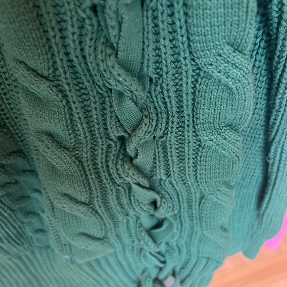 Sweaters | Green Cable Knit Sweater S | Poshmark